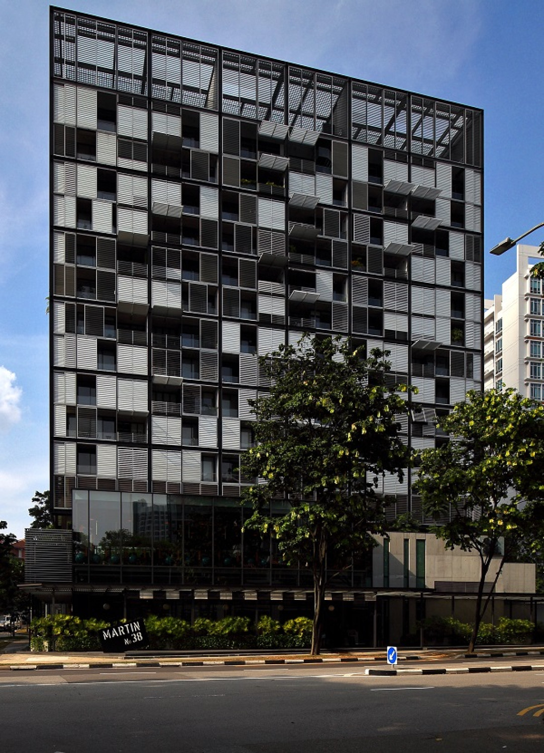 Ground-floor unit at Martin No 38 on the market for $2.688 mil ...